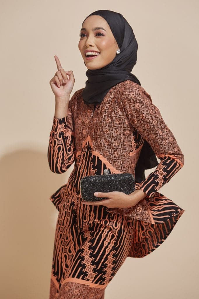 Kebaya Peplum Batik Kaisara | Code KS36 – HABRA HAUTE